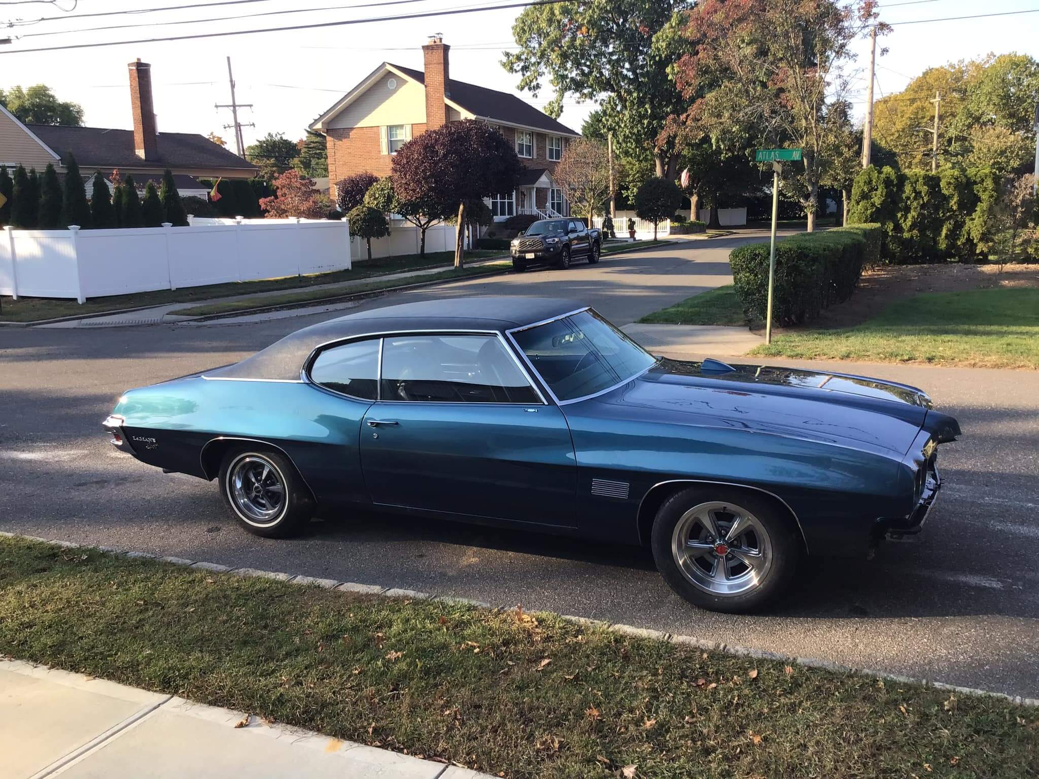 GM FATHOM BLUE METALLIC | VINNY STARFIRE | 1970 PONTIAC LEMANS COUPE