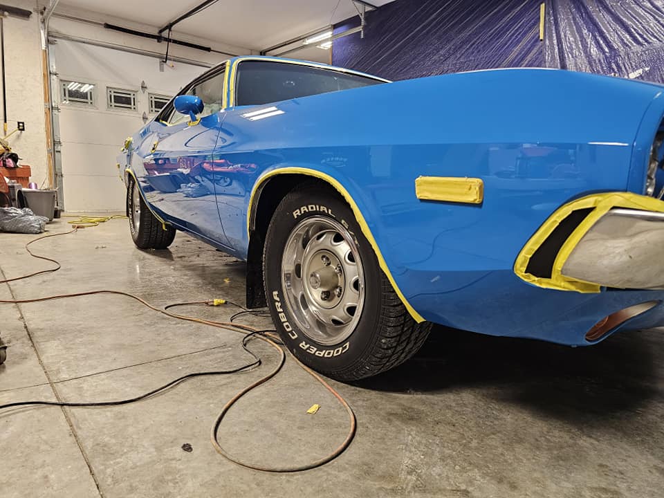 Chrysler Basin Street Blue | B3 / 8221 | 1972-1973 | OEM AG Series Sin