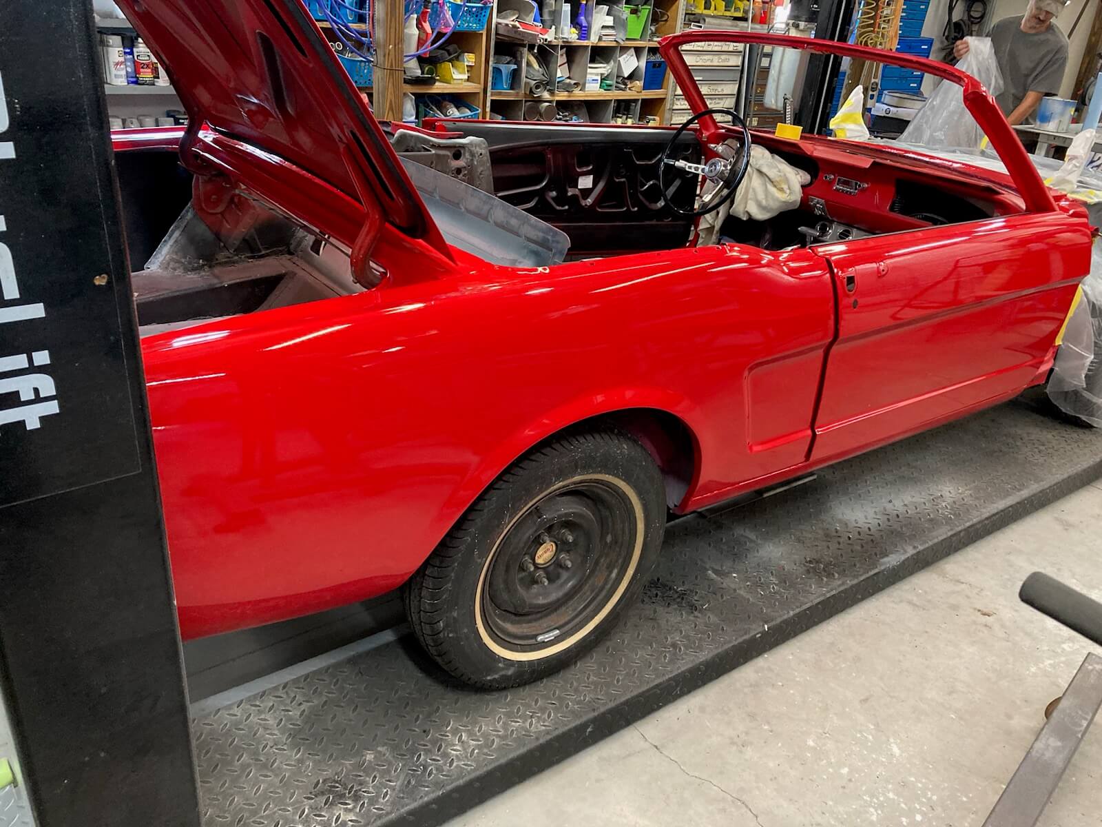 Ford Rangoon Red | J / 1515 | 1961-1979 | OEM AG Series Single Stage